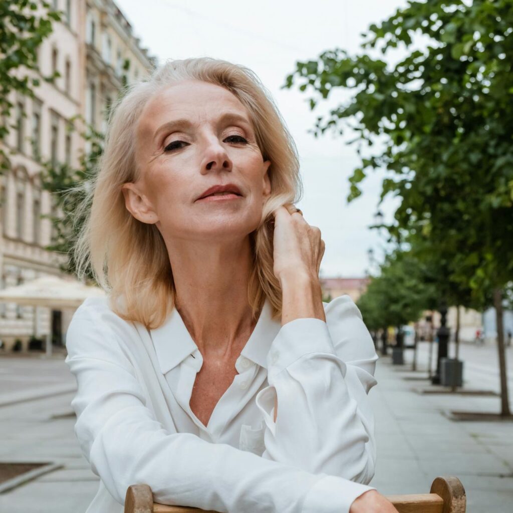 Best GILF OnlyFans Creators to Follow for Mature Content